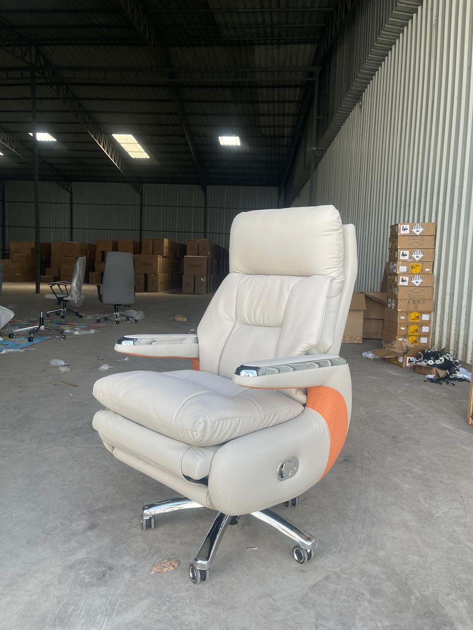 Boss & Leather Chair - SK26-ELECTRIC - NP Seatable INDIA
